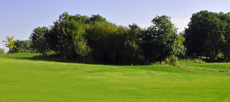 Top Meadow Golf Club | Essex | English Golf Courses