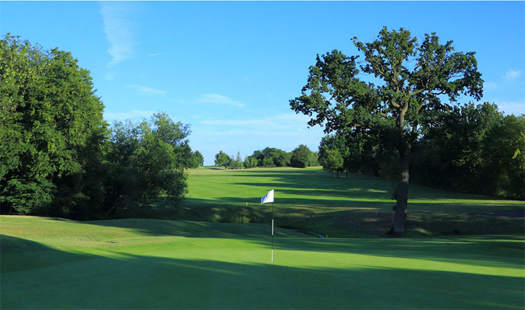 Golf Courses in Chelmsford, Colchester and Essex | English Golf Courses