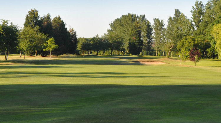 Golf Courses in London and Middlesex | English Golf Courses
